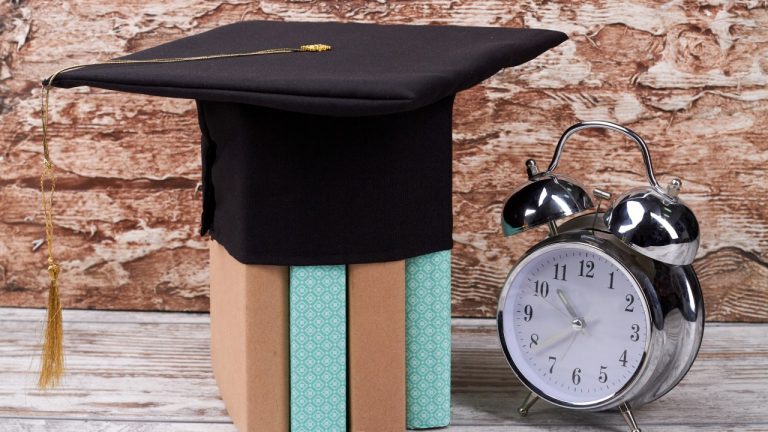 How To Graduate Early: 9 Steps To Follow - University of the Potomac
